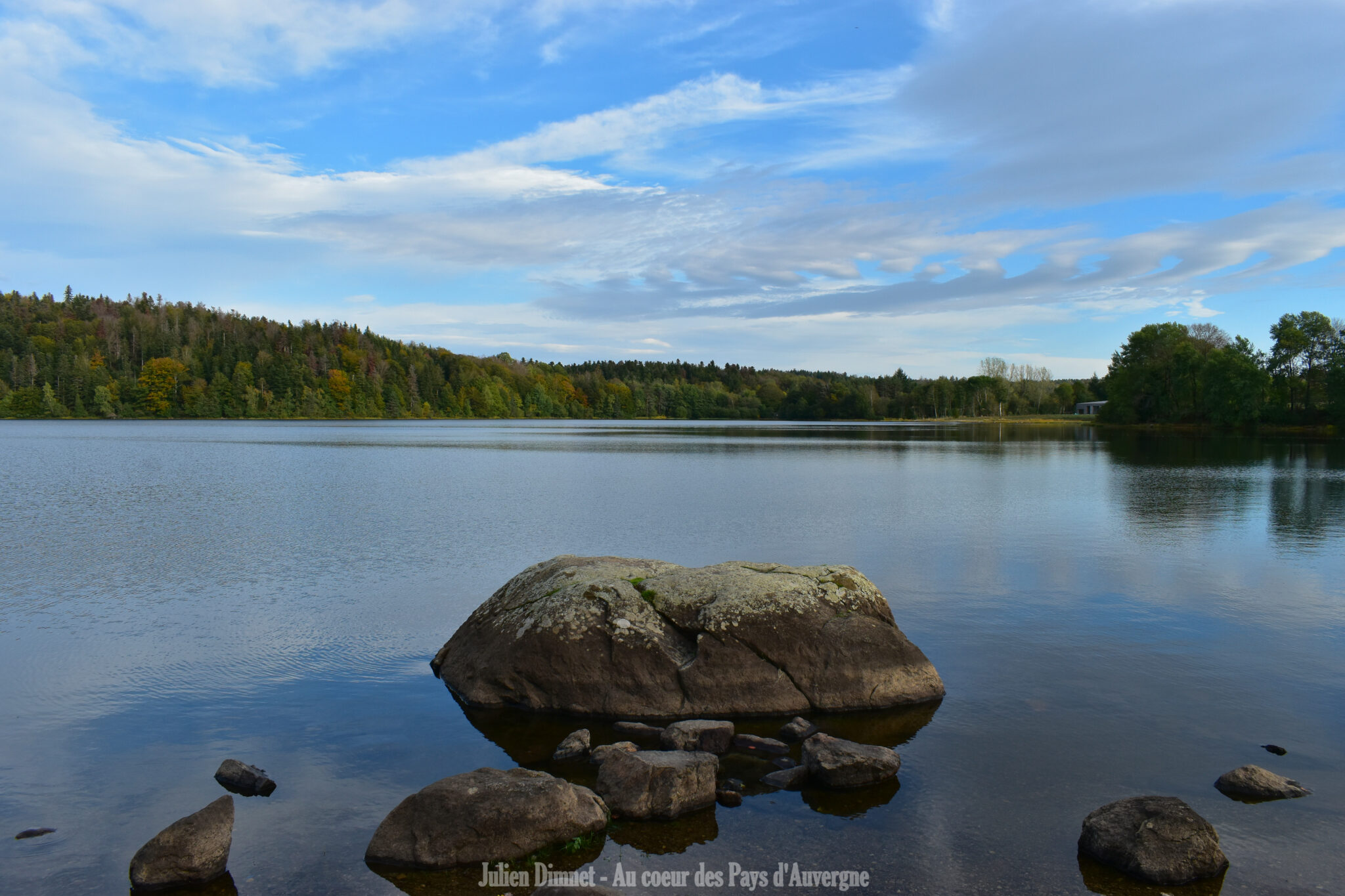 Le Lac et l’Etang de la Crégut (15) – Au Cœur des Pays d'Auvergne