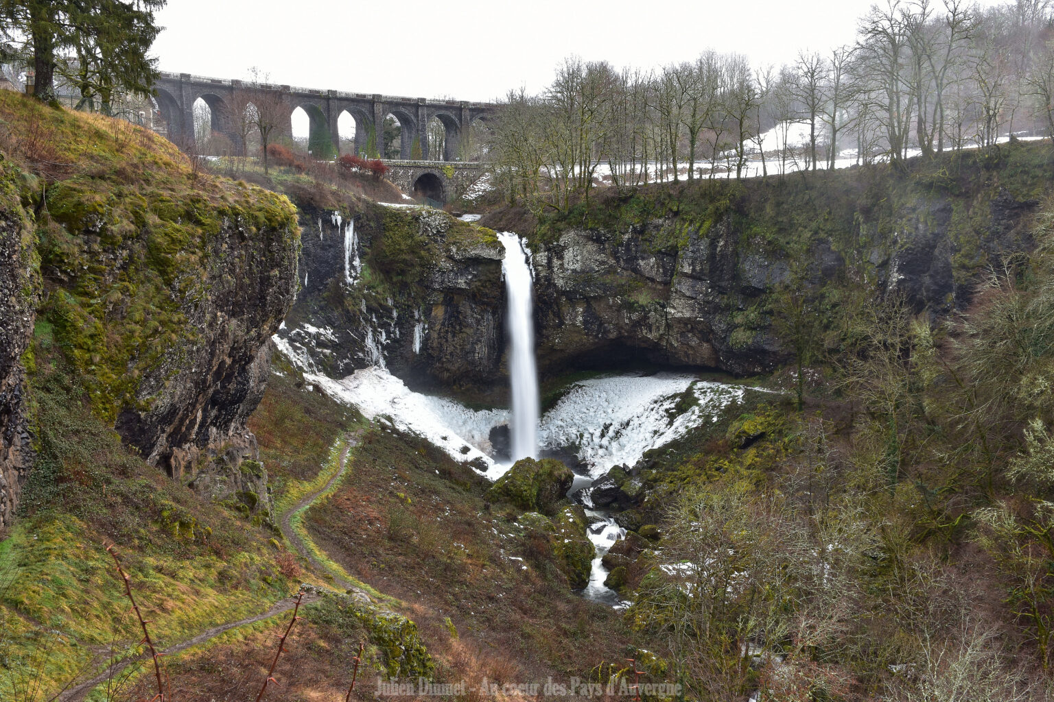 La Cascade de Salins (15) – Au Cœur des Pays d'Auvergne